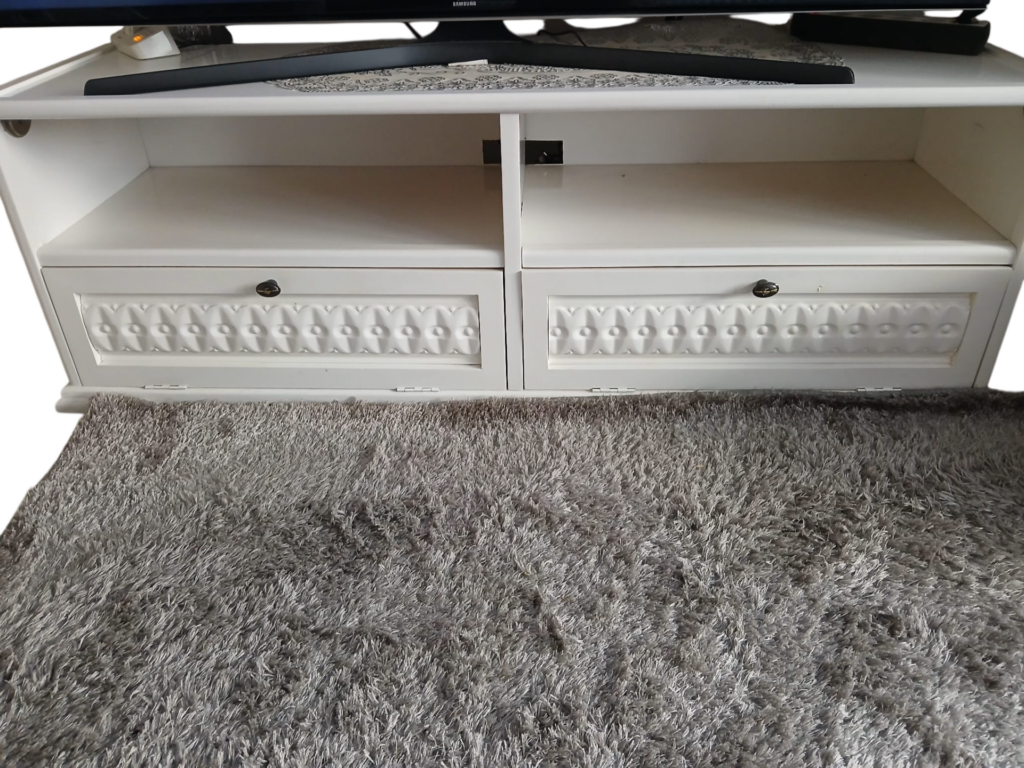 Meuble tv peint en blanc - LesMeublesCirculaires.fr